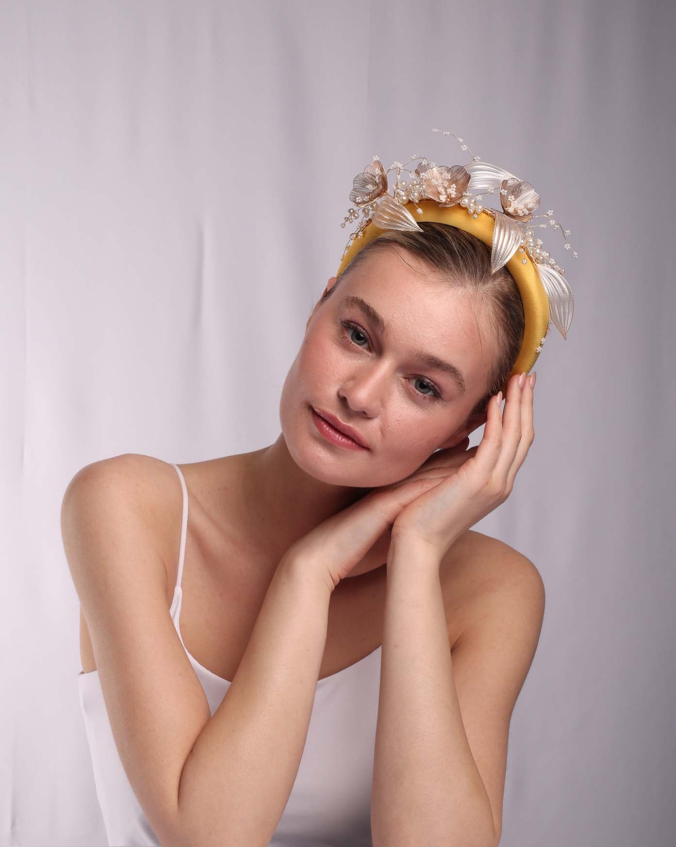 Dedicatio Yellow Silk Headband – Merve Bayindir